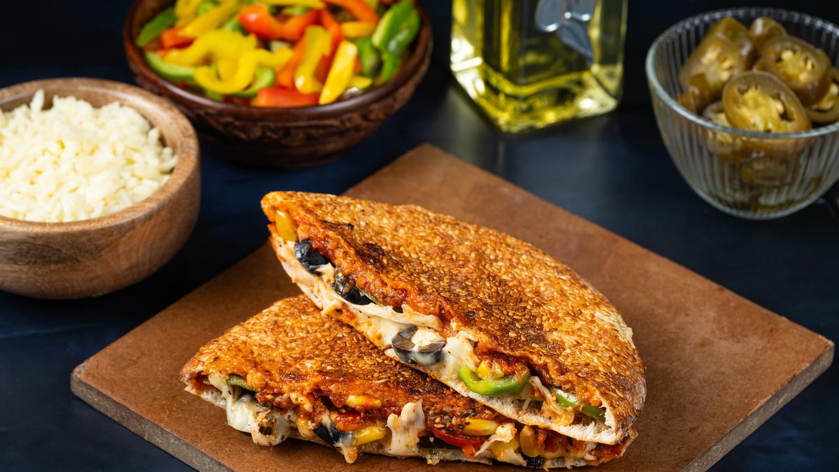 SunBun offers Lebanese street food in Mumbai - The Hindu